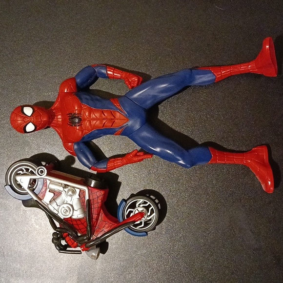 Spiderman | Toys | 2 Inch Spiderman And Spidy Themed Motorcycle | Poshmark